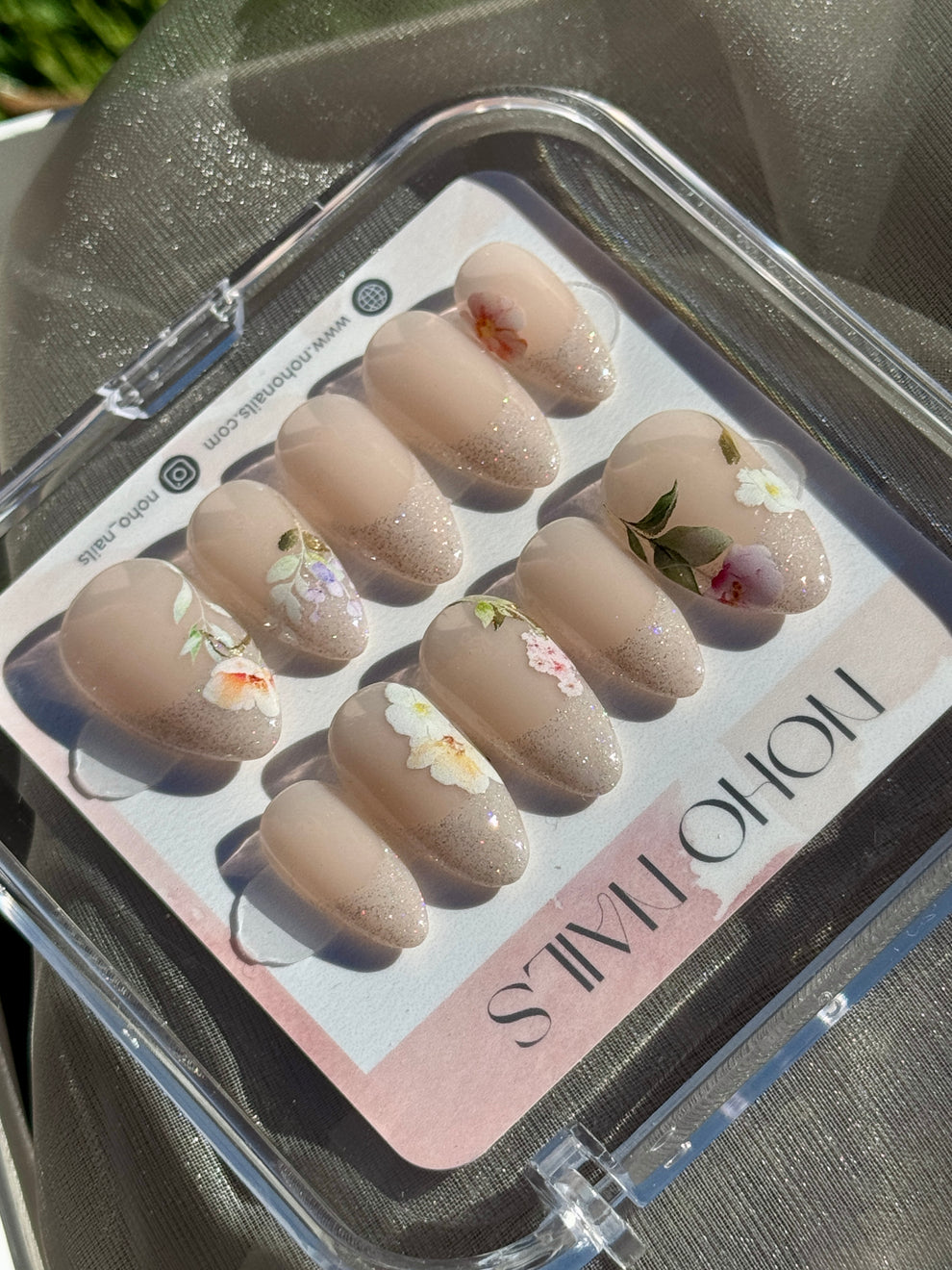 Blooming Elegance – Noho Nails