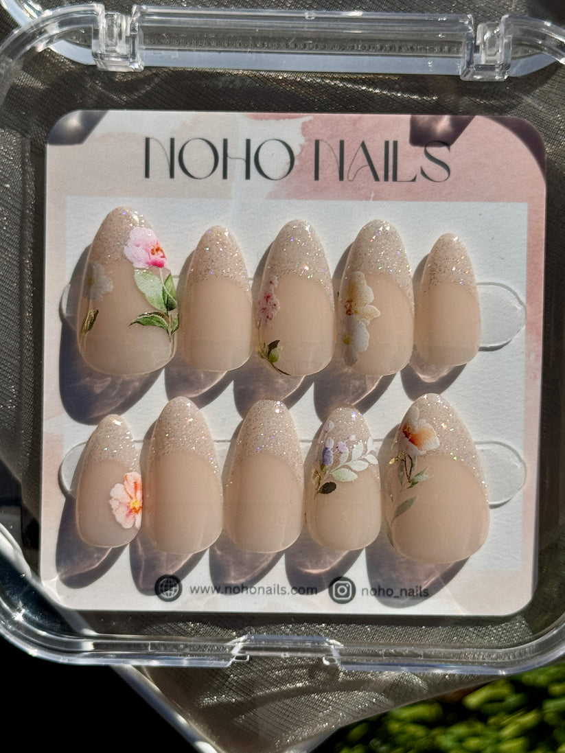 Blooming Elegance – Noho Nails