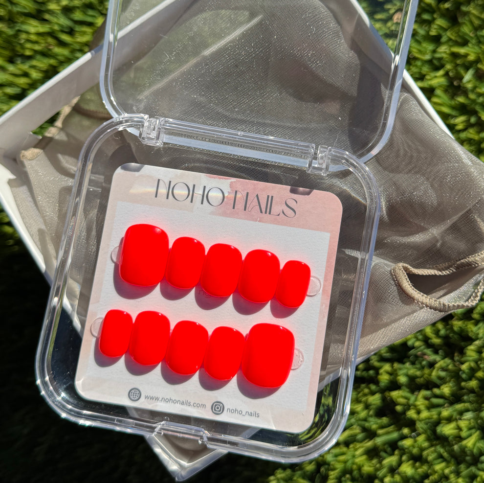 Open Close Exit – Noho Nails