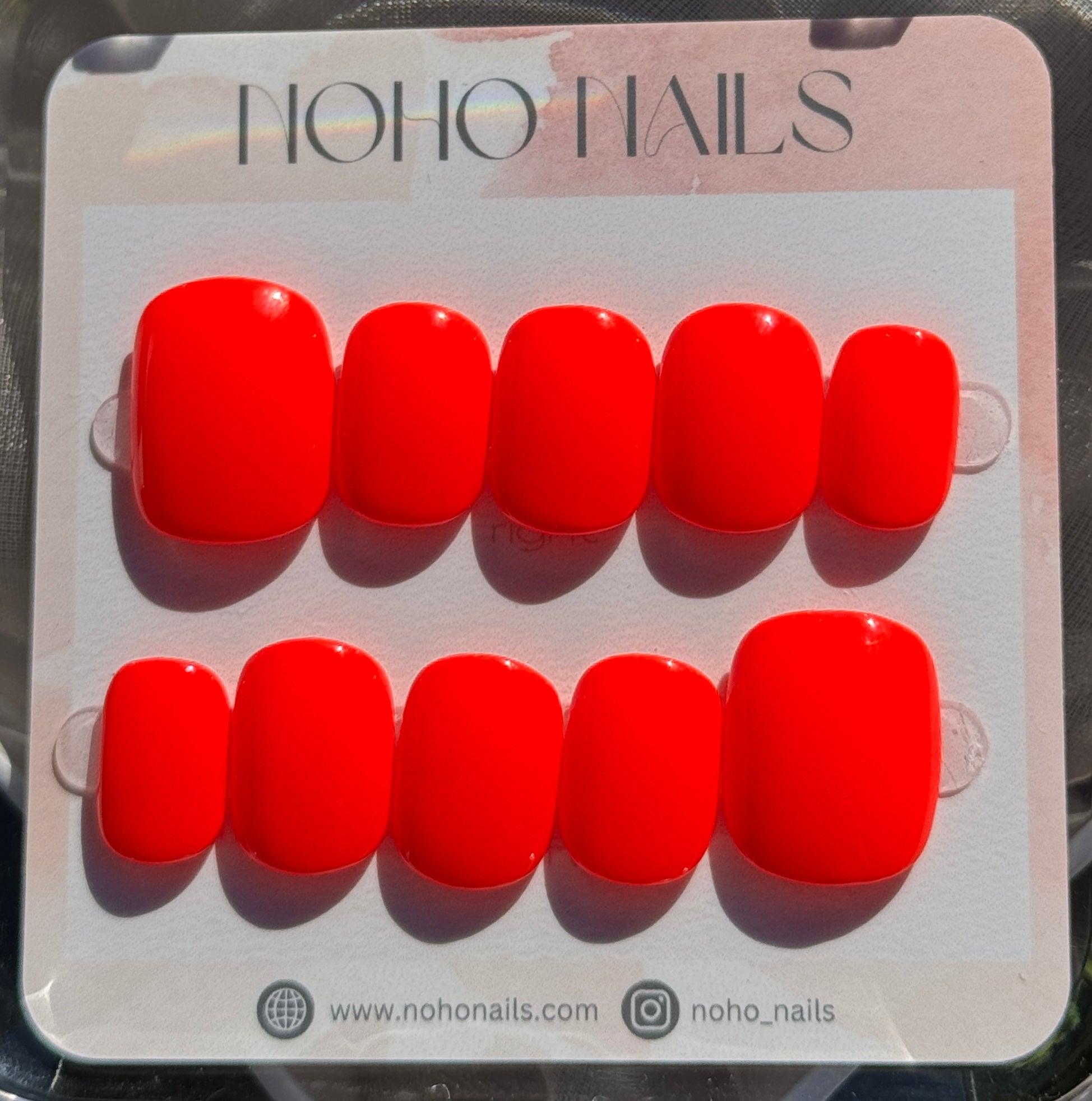 Open Close Exit – Noho Nails