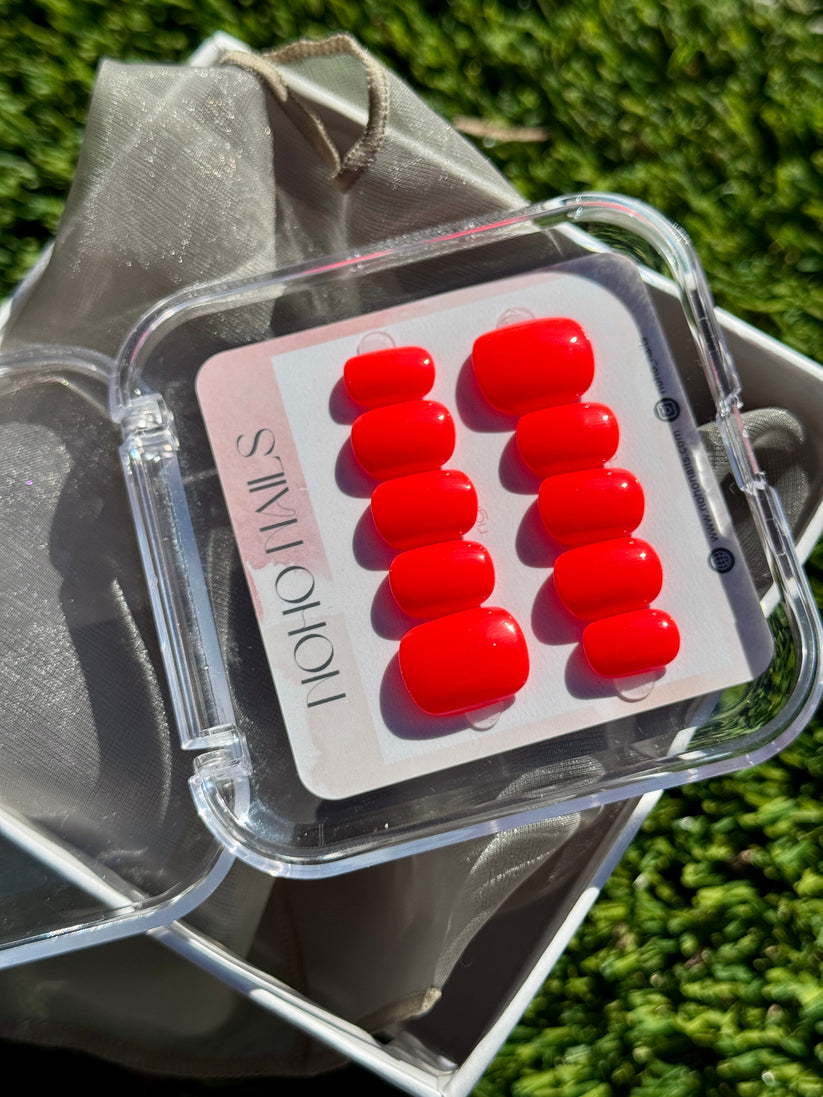 Open Close Exit – Noho Nails