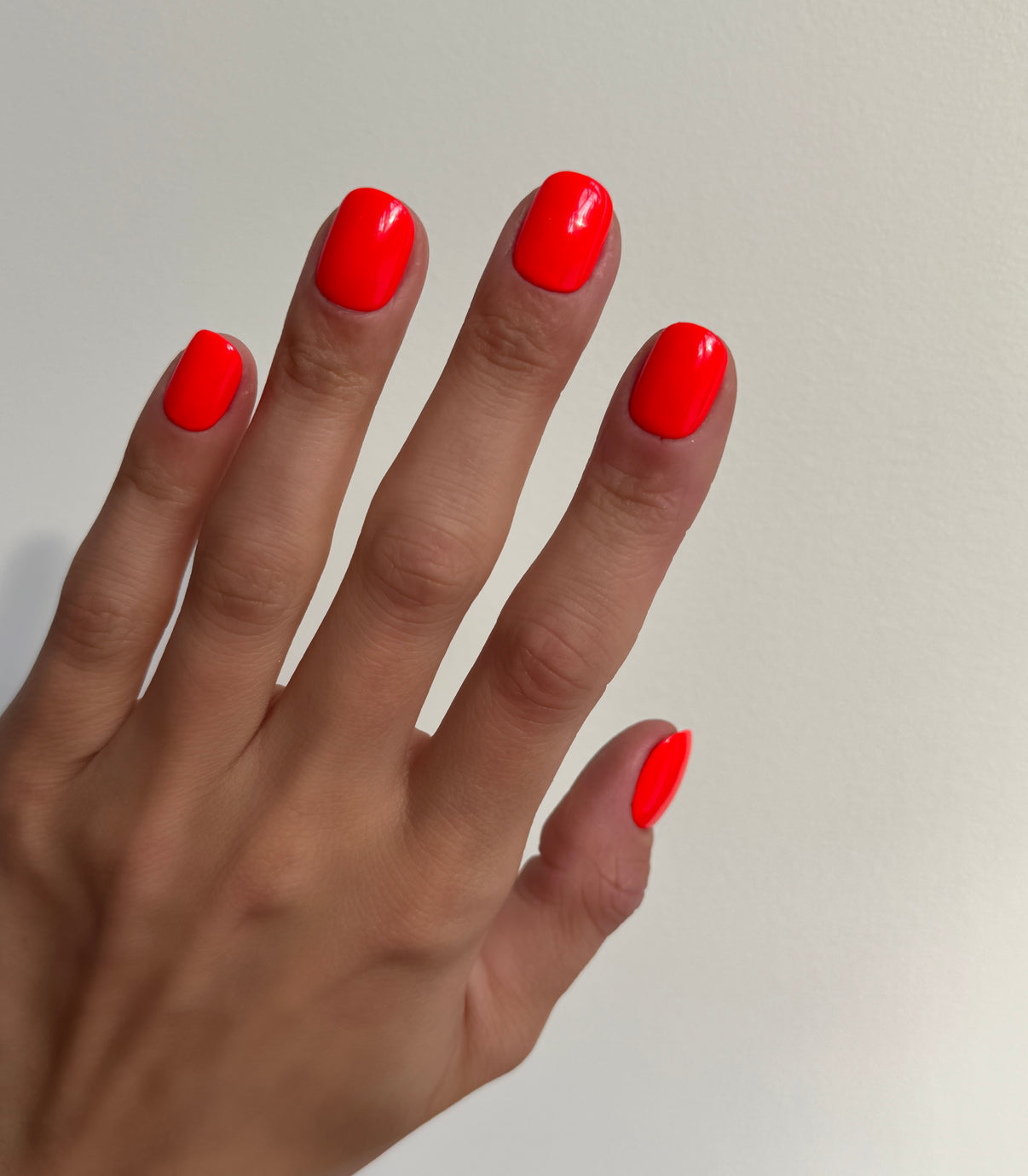 Open Close Exit – Noho Nails