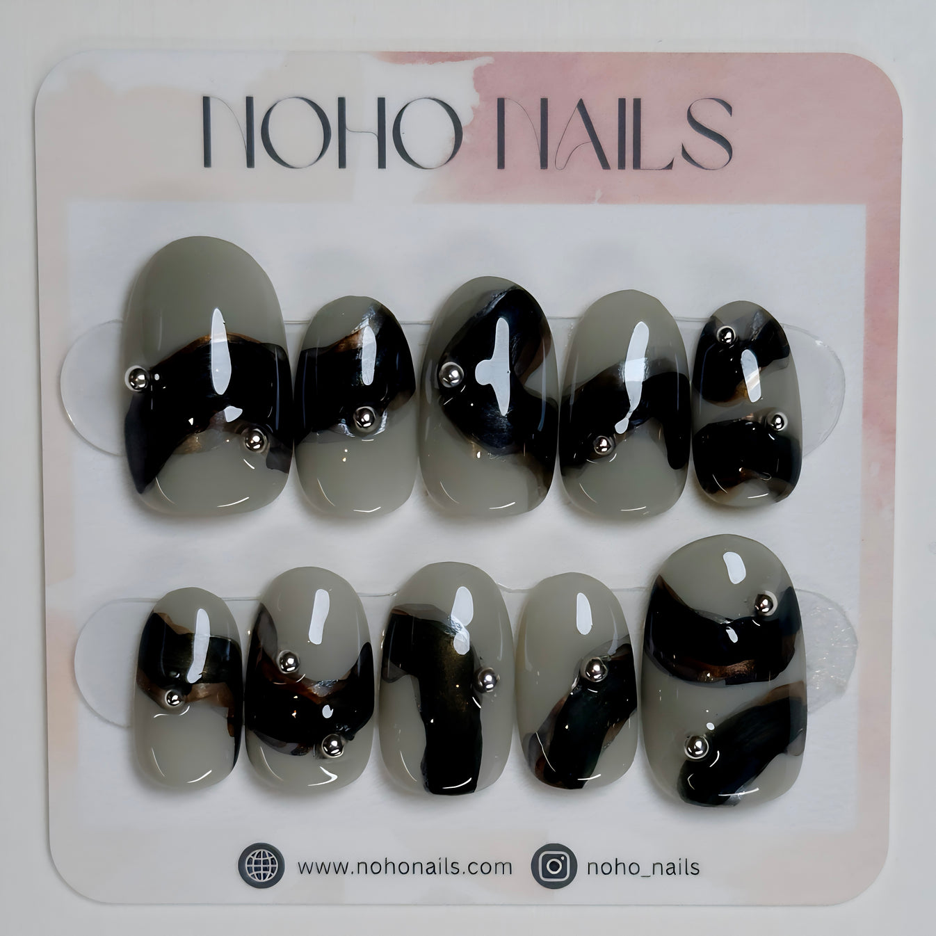 Silver Orbit – Noho Nails