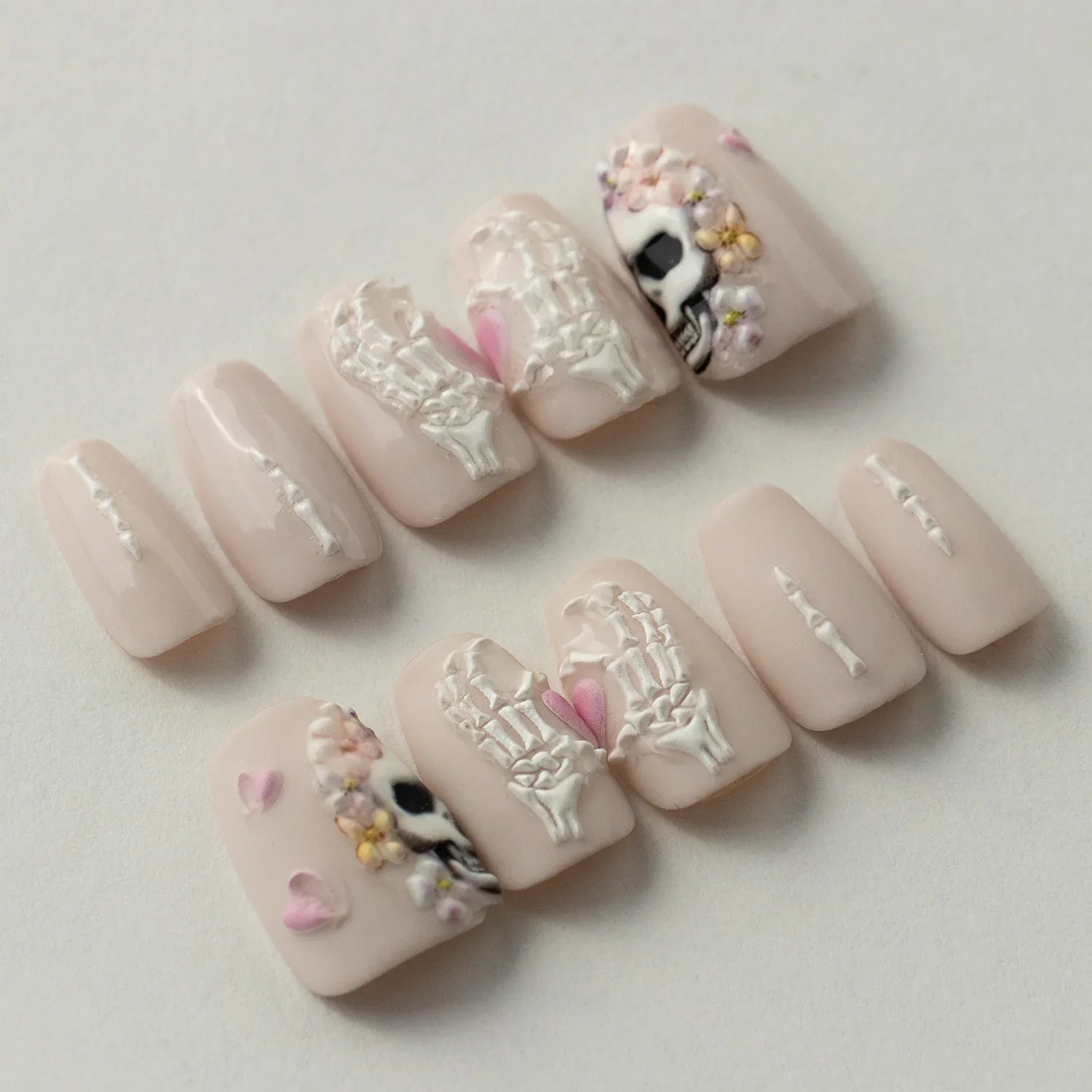 Lovely Bones – Noho Nails